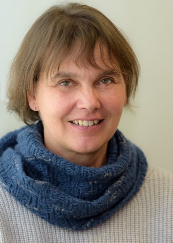 Wir trauern um Inge Bergner – Karolinen-Gymnasium Frankenthal